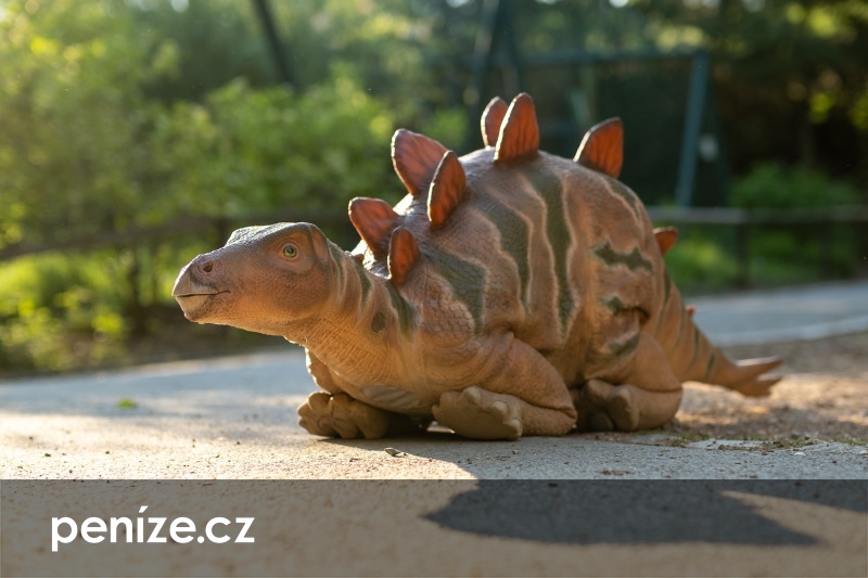 České DinoParky oživí ikonu druhohor, projde se v nich robotický stegosaurus | Peníze.cz