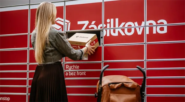 Balík z Vinted nově odešlete přes výdejní box. Platforma se dohodla se ...