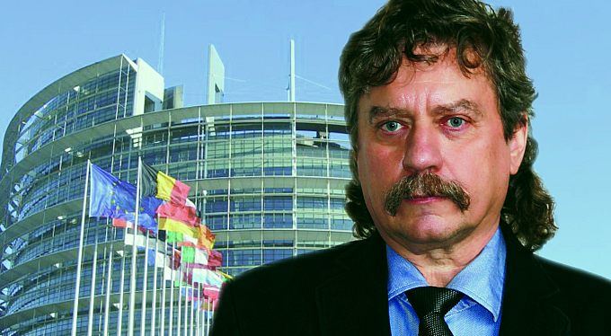 Dotazník budoucího europoslance: Jan Keller, ČSSD | Peníze.cz